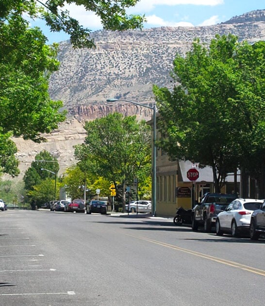 peaceful gorgeous town colorado ftr