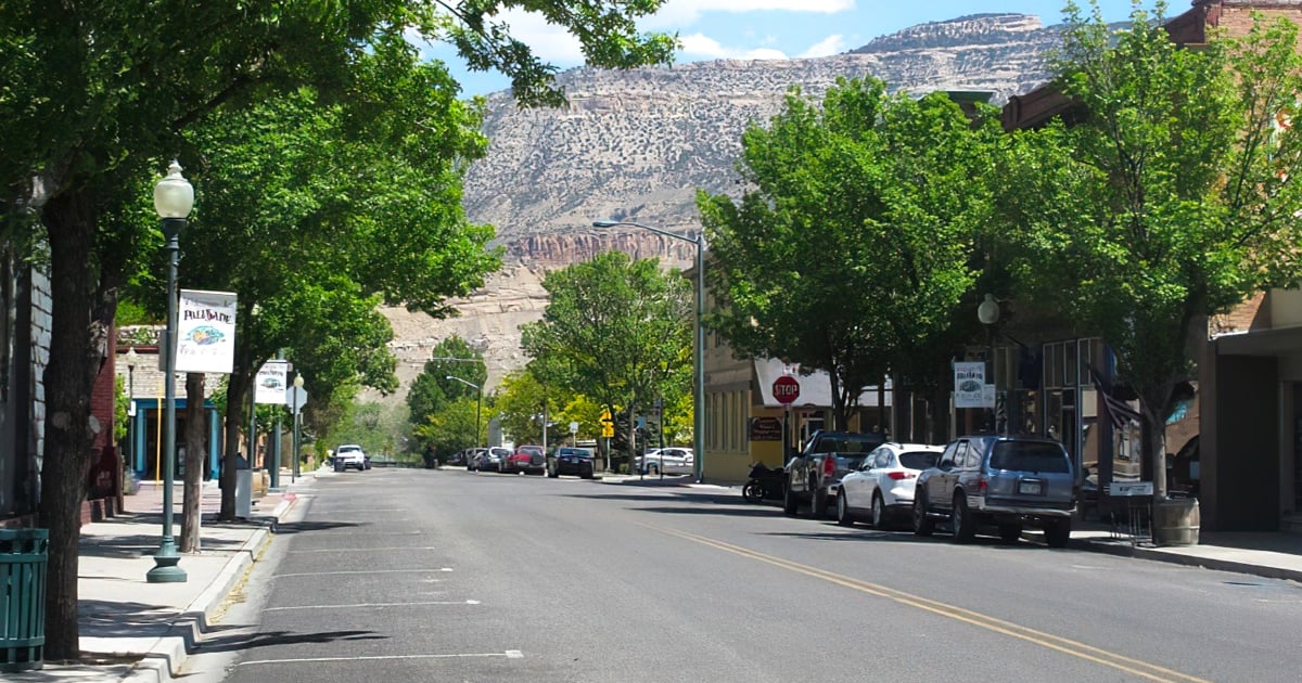 This Gorgeous Small Town In Colorado Has No Crowds And All The Peace ...