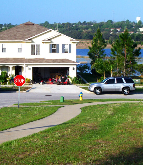 peaceful simple florida town ftr