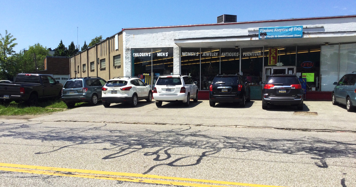 People Drive From All Over Pennsylvania To Shop At This Massive ...