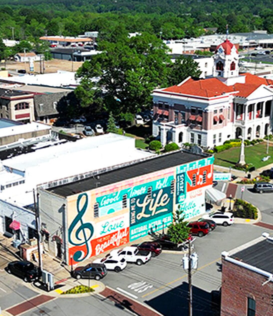 picture perfect arkansas town ftr