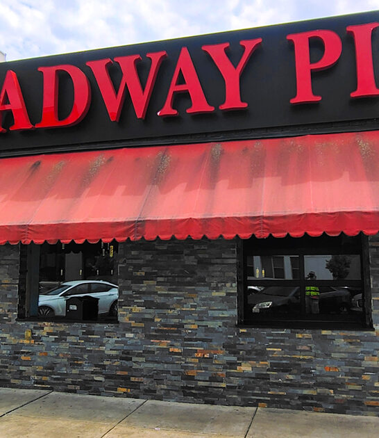 pizza restaurants tennessee locals ftr