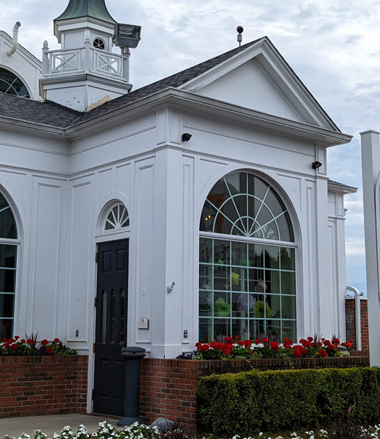 restaurant fried chicken michigan ftr