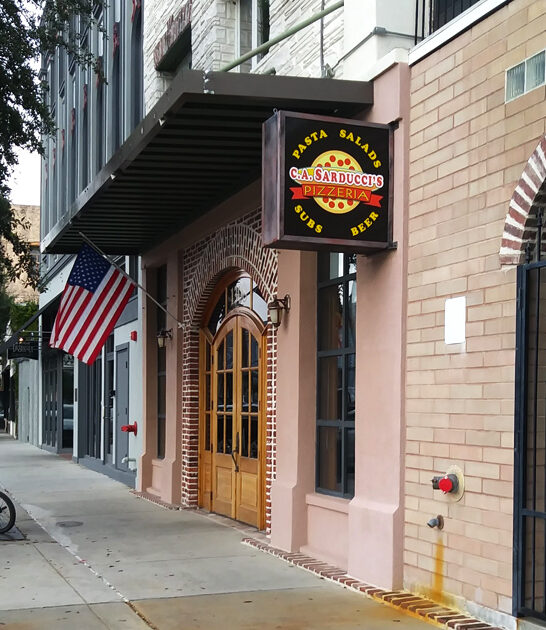 restaurants mississippi delicious pizza ftr