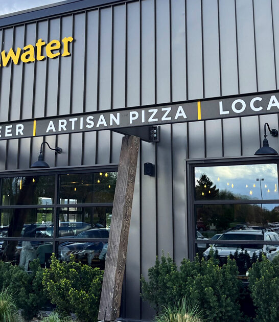 restaurants utah delicious pizza ftr