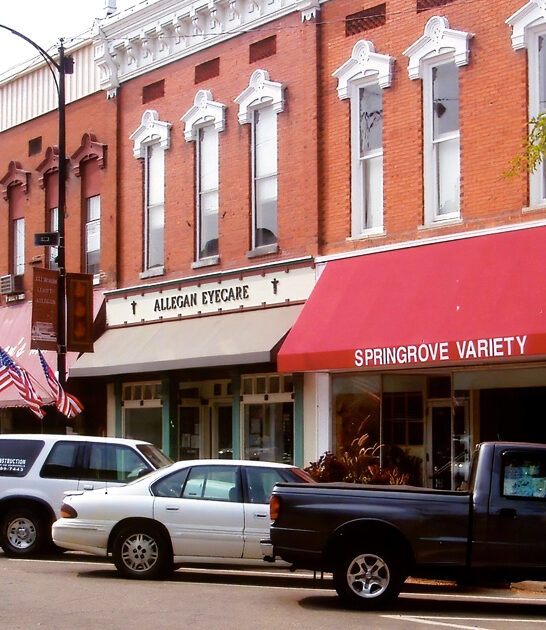 scenic michigan small town ftr