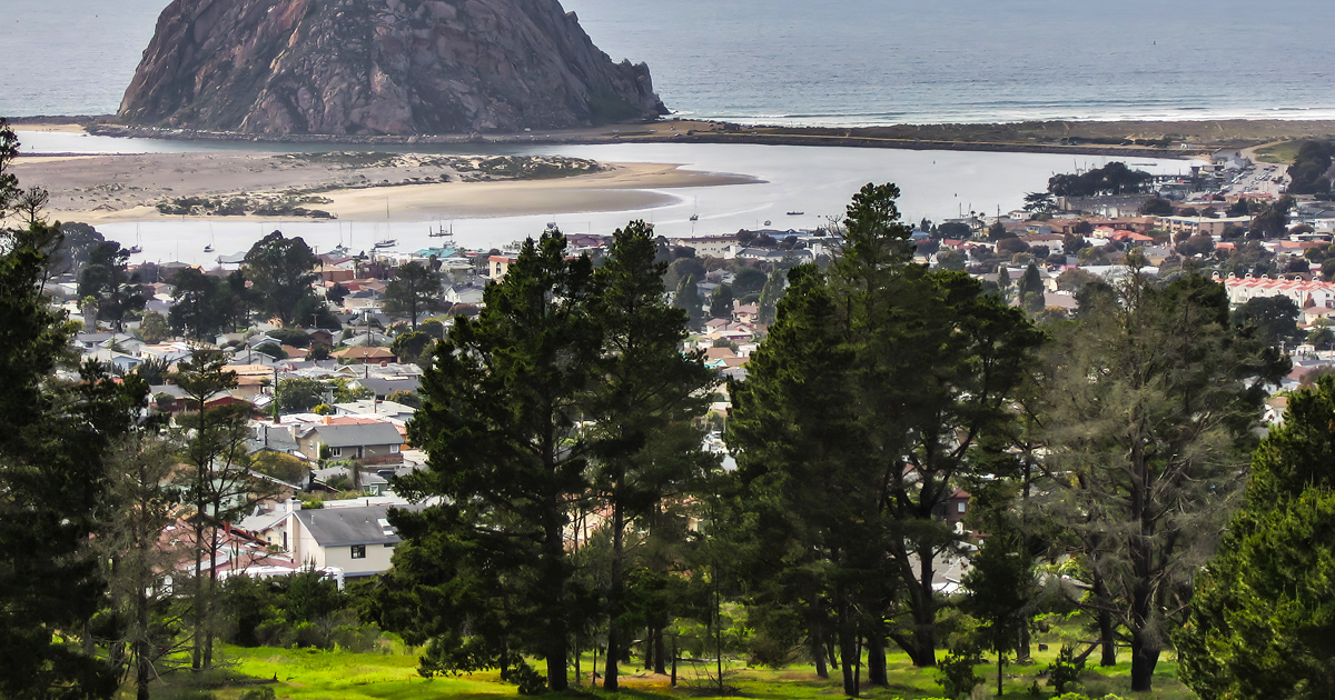 This Dreamy Seaside Town In California Will Make You Feel Like You’re ...