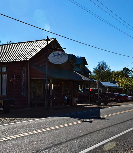 simple peaceful town tennessee ftr