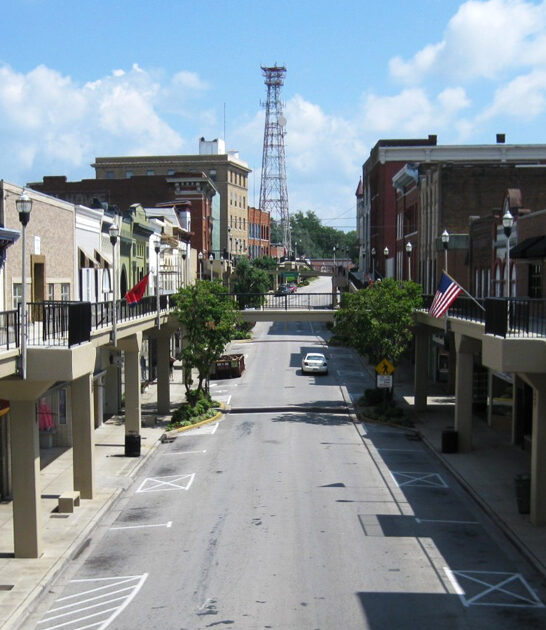 slow paced tennessee town ftr
