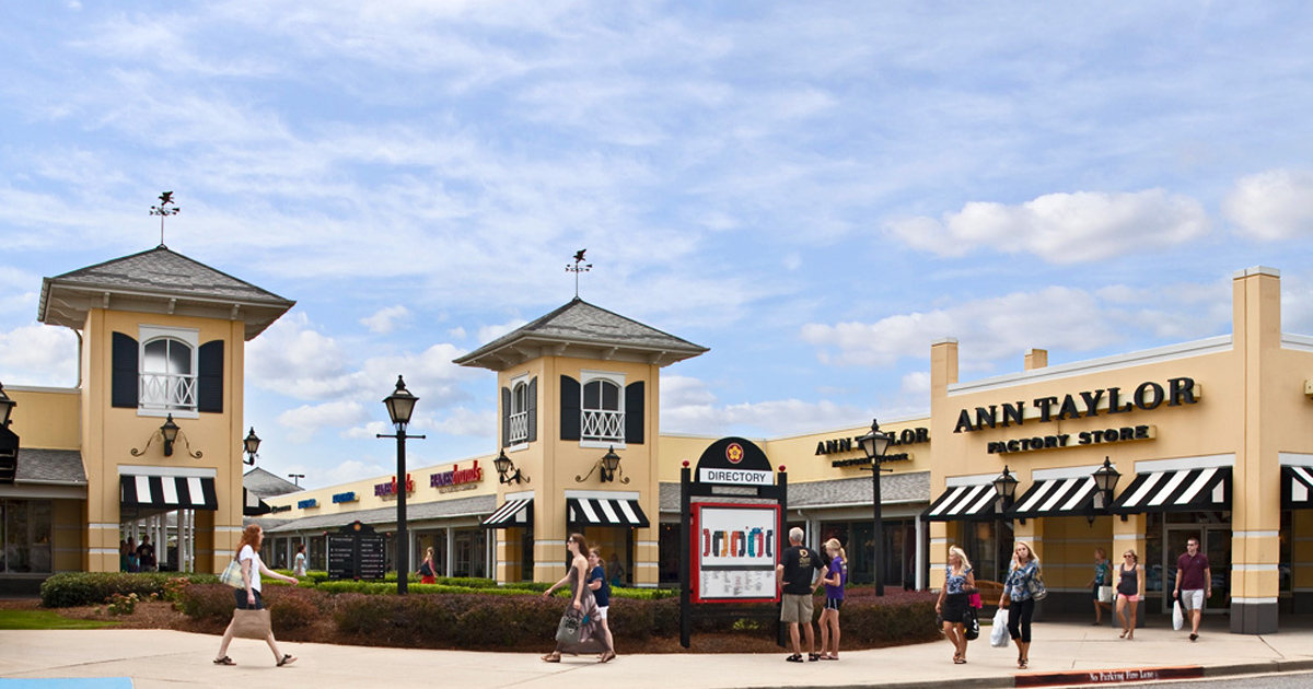 7 Enormous Outlet Malls In South Carolina That Are Almost Too Good To ...