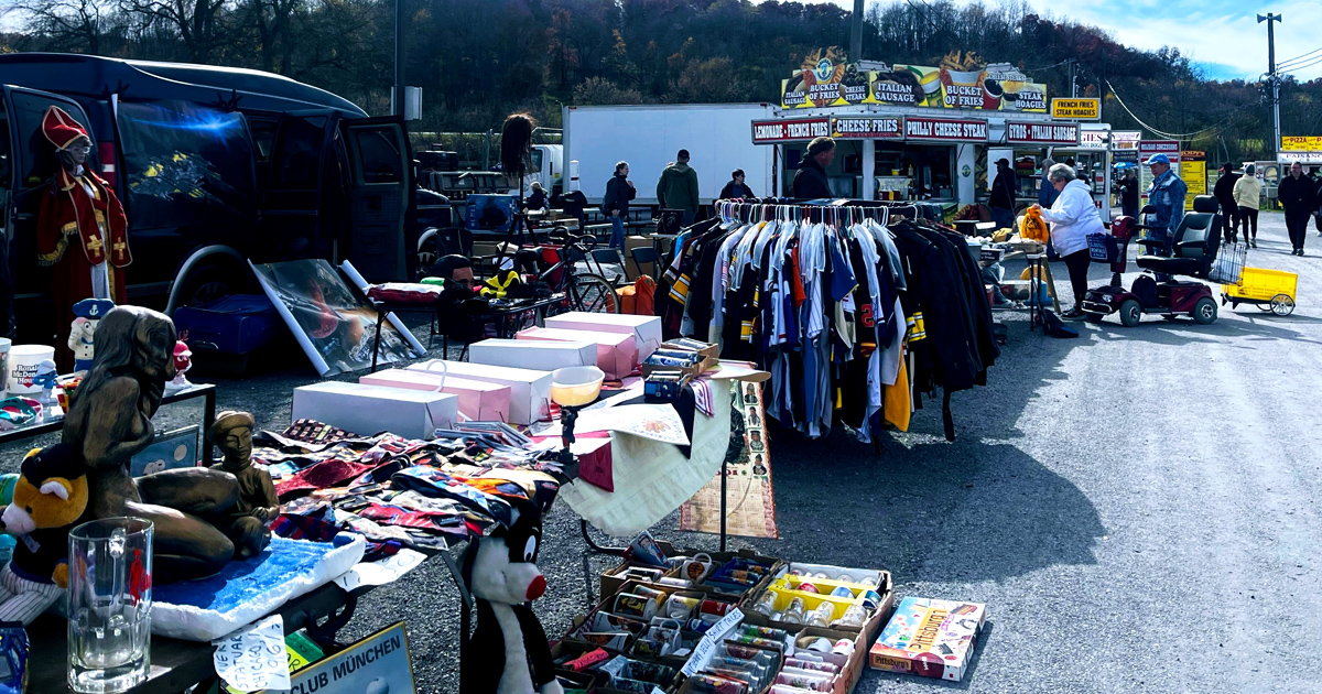 The Enormous Swap Meet In Ohio Where Your Treasure-Hunting Dreams Come True