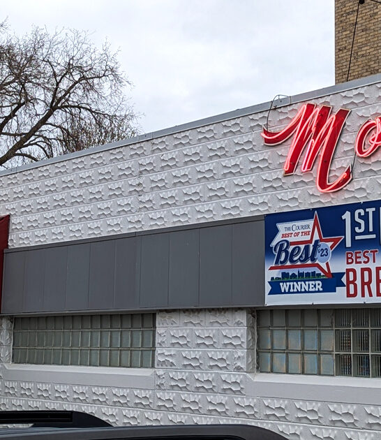 unassuming pancake restaurant iowa ftr