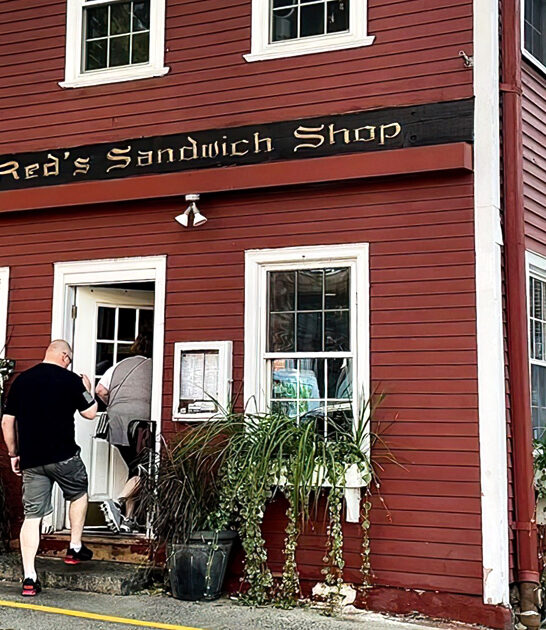 unassuming pancake restaurant massachusetts ftr