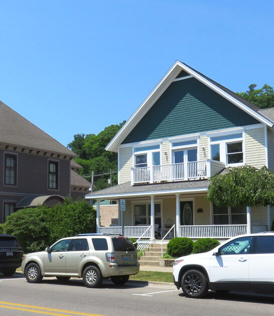 underrated small michigan towns ftr