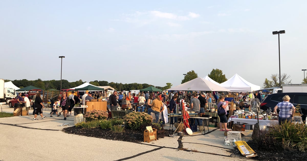 8 Massive Flea Markets In Wisconsin That Are Almost Too Good To Be True
