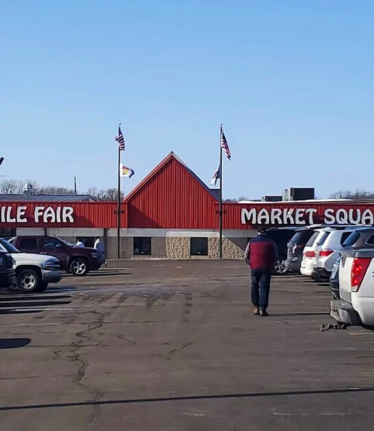 wisconsin gigantic flea market ftr