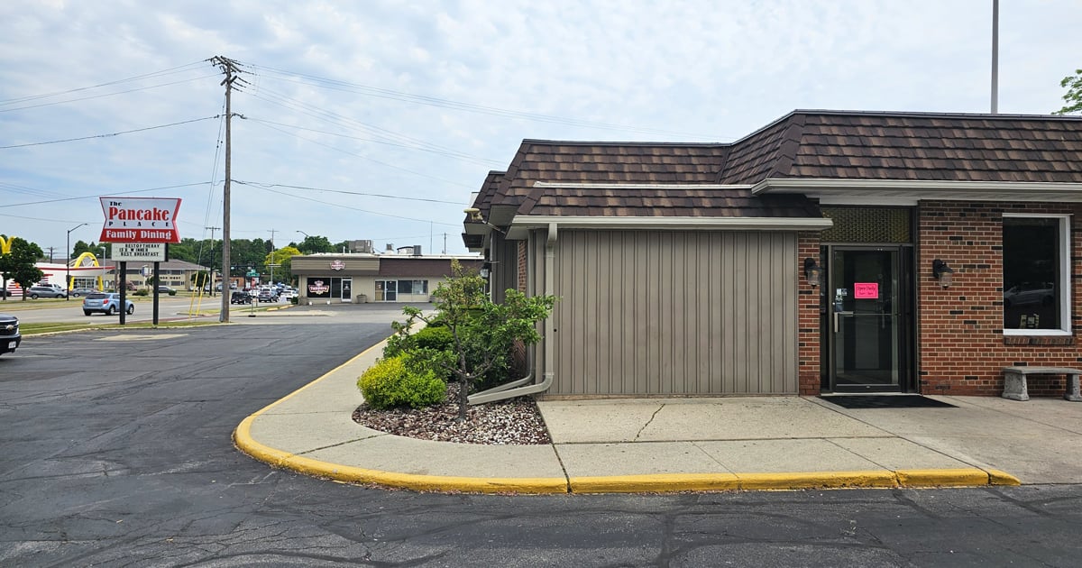 People Drive From All Over Wisconsin To Eat Pancakes At This Iconic ...