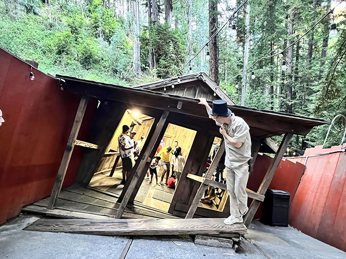 The Mystery Spot's vibrant welcome center looks like a portal to another dimension, complete with alien artwork that sets the perfect tone for weirdness ahead.