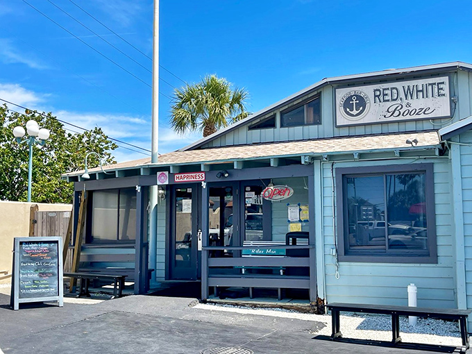 The nautical welcome wagon! Red, White & Booze beckons seafood lovers with its waterfront charm and those unmistakable "please pull boat forward" signs that scream "Florida dining done right."