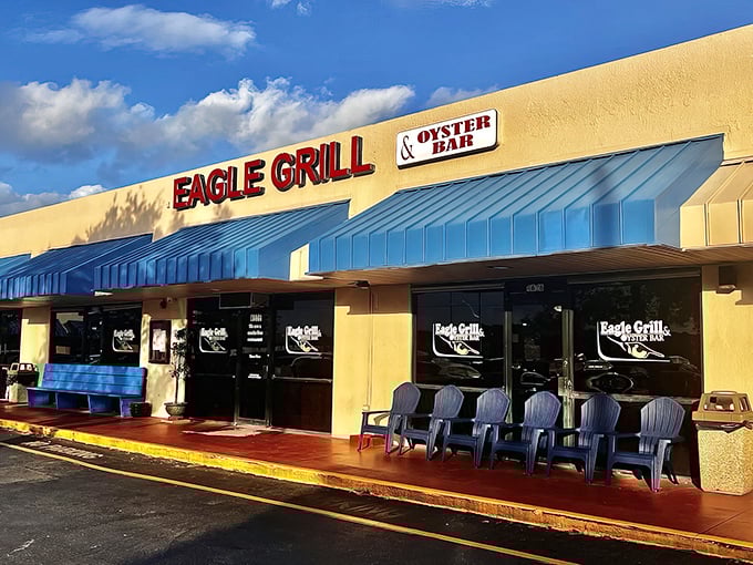The unassuming storefront that houses seafood greatness. Those blue awnings might as well be waving flags saying, "Treasure Inside!"
