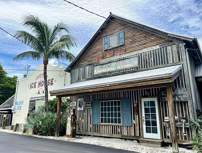 This weathered beauty wears its Keys character like a badge of honor, promising authentic flavors within.