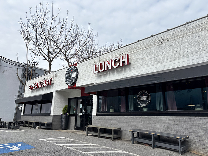 The unassuming white brick exterior of Atlanta Breakfast Club stands like a beacon of breakfast hope on Ivan Allen Jr. Boulevard, promising delicious redemption for even the hungriest morning souls.