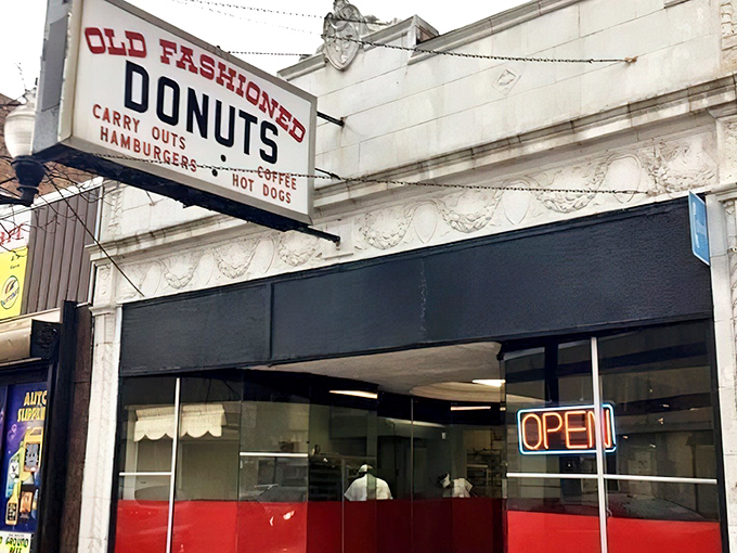 The vintage sign says it all &ndash; donuts, carry-outs, hamburgers, hot dogs. In Chicago's Roseland neighborhood, this isn't just breakfast; it's an institution.