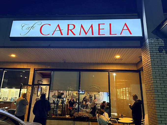 Nestled between a hair salon and other businesses, Caf&eacute; Carmela's unassuming storefront is like that friend who doesn't brag but consistently delivers the goods.