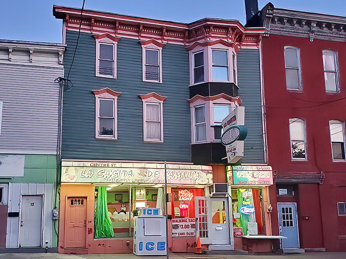The teal-colored historic building on Centre Street stands out like a culinary beacon. No fancy frills, just the promise of authentic Mexican goodness waiting inside.