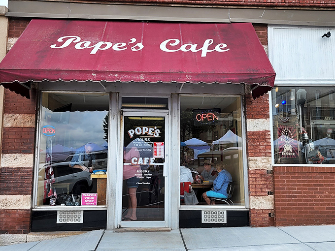 Sweet tea served in mason jars with lemon wedges perched just so&mdash;the unofficial state beverage of Tennessee, presented with the respect it deserves. 