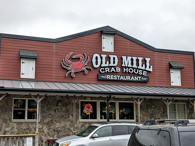The iconic red exterior with its giant crab sign is like a lighthouse for hungry seafood lovers navigating the Delmarva Peninsula.