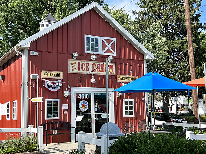 The Little Red Barn stands proud in Jefferson, its barn-red siding and white trim practically screaming "Come in, we've got something delicious waiting for you!"