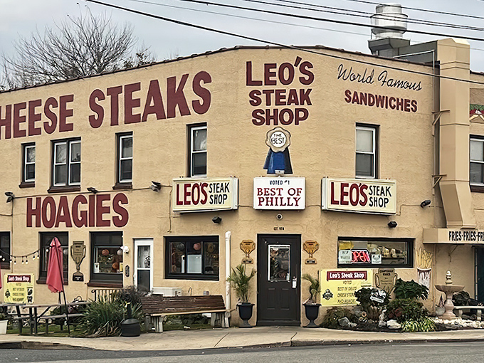 The sandwich shrine of Folcroft announces itself with no-nonsense confidence. Those "World Famous" claims? In this case, completely justified.