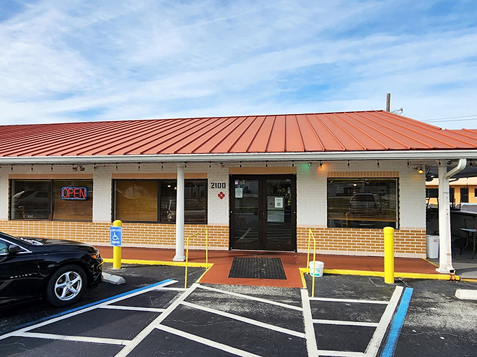 The unassuming exterior of Peggy's Country Kitchen proves once again that culinary treasures often hide behind modest facades. Those red flowers aren't just decoration&mdash;they're your first hint of the warmth waiting inside.