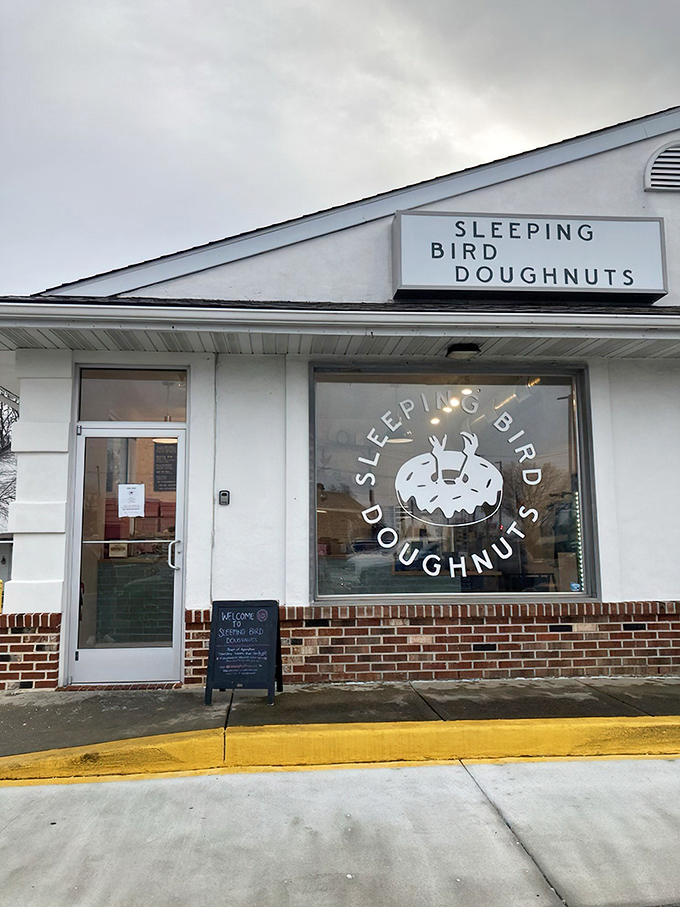 This unassuming storefront holds Delaware's sweetest secret - handcrafted donuts worth the pilgrimage.