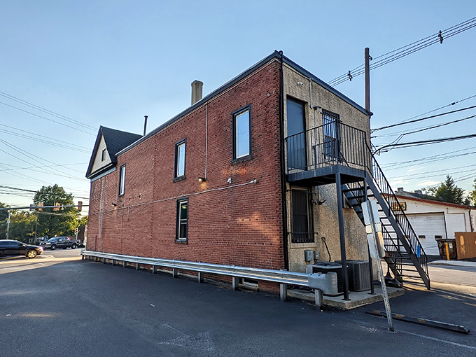 Since 1991, Tony G's South Philly Pub & Eatery has been the unassuming cornerstone of Norristown's sandwich scene, hiding in plain sight like a culinary superhero.