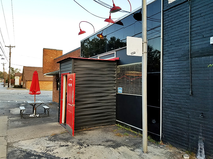 The unassuming exterior of Nu-Way Lounge hides culinary greatness like a superhero's secret identity. That Pabst sign isn't retro chic&mdash;it's authentically unchanged.