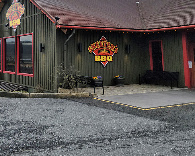 The green exterior with red trim of Skeeter's BBQ isn't trying to impress anyone&mdash;it's saving all that energy for what happens inside those smokers.