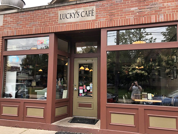 The unassuming yellow brick exterior of Lucky's Caf&eacute; in Cleveland's Tremont neighborhood hides culinary treasures that locals line up for every weekend.