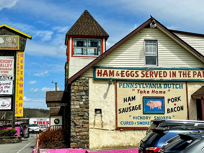 The iconic facade of Hickory Valley Farm Restaurant stands like a delicious time capsule, proudly announcing its Pennsylvania Dutch heritage and legendary ham and eggs. 