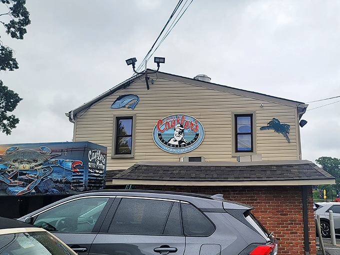 The unassuming exterior of Cantler's belies the seafood treasures within, like finding a pearl in an everyday oyster.