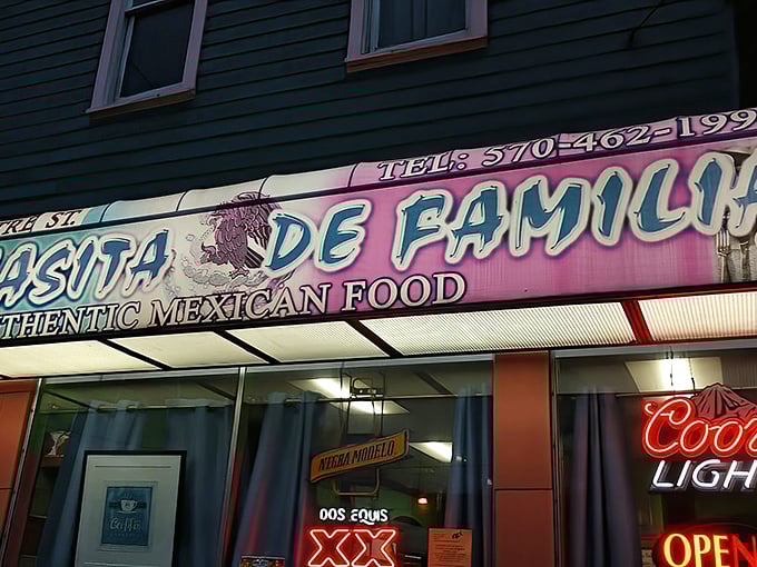 The teal-colored historic building on Centre Street stands out like a culinary beacon. No fancy frills, just the promise of authentic Mexican goodness waiting inside.