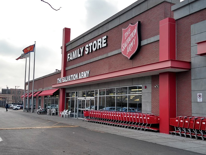The iconic red awning of Salvation Army on Clybourn Avenue beckons like a lighthouse for bargain hunters navigating the sea of retail options.