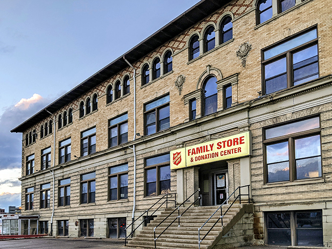 The grand brick exterior of Cincinnati's Salvation Army Thrift Store looks more like a historic academy than a bargain hunter's paradise. Those steps practically invite you to ascend to thrift nirvana.