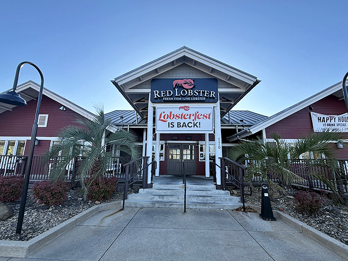 The unassuming exterior that houses seafood dreams - sometimes the best treasures hide in plain sight.