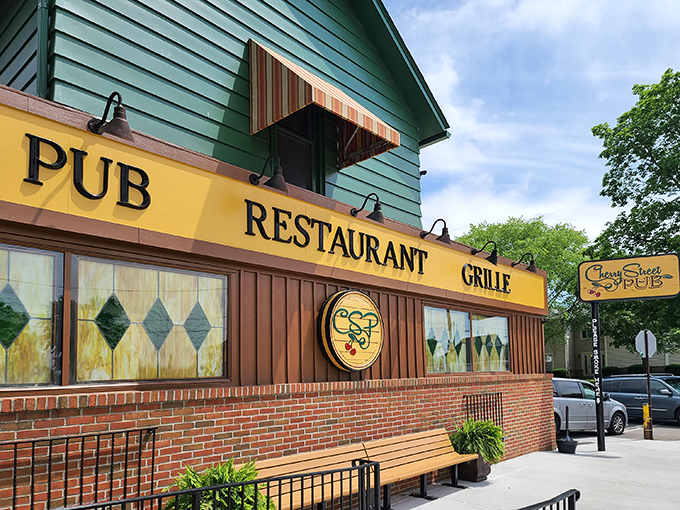 The green exterior of Cherry Street Pub welcomes you with its bright yellow signage&mdash;like that friendly neighbor whose house always smells amazing at dinnertime.