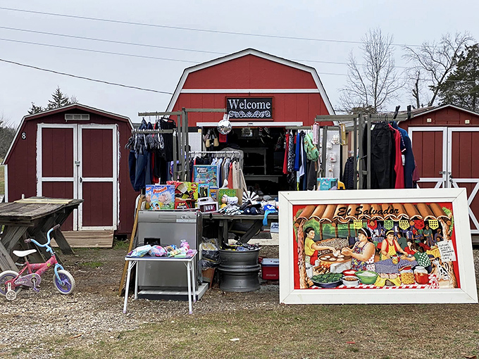 The gateway to treasure hunting adventures! This unassuming sign marks the spot where countless Virginians have discovered that one person's castoffs become another's prized possessions.