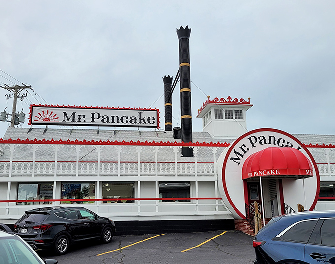 That classic red and white facade promises breakfast magic inside this Wisconsin Dells treasure.