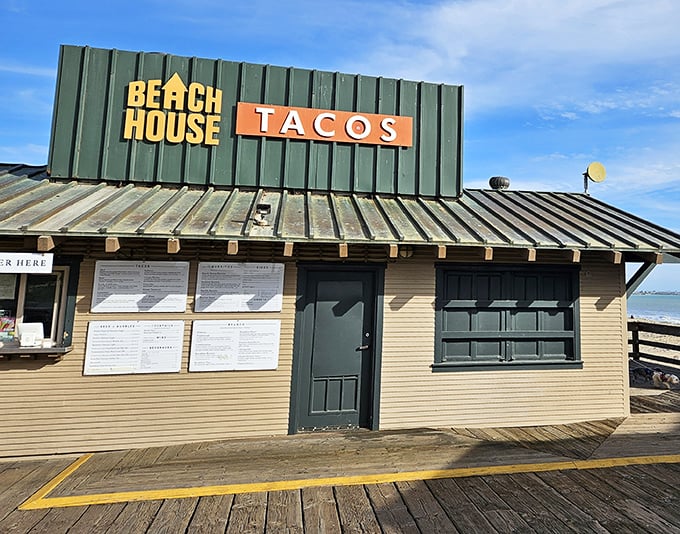 Perched on Ventura Pier like a sentry guarding delicious secrets, Beach House Tacos' unassuming exterior belies the culinary treasures within.
