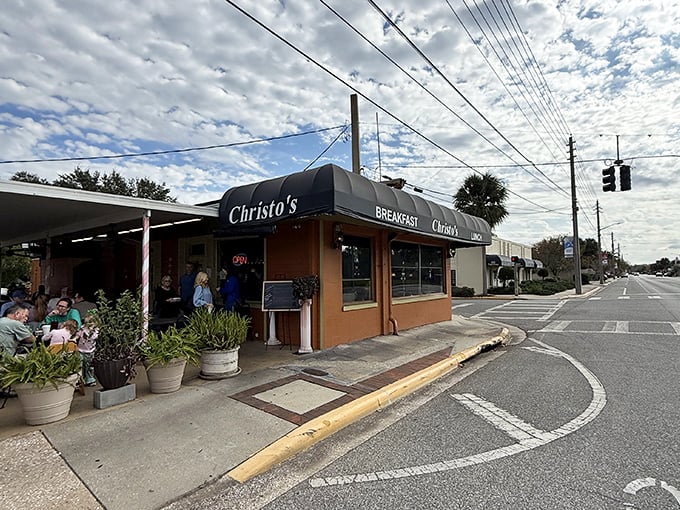 The unassuming orange brick exterior of Christo's Caf&eacute; stands like a beacon of breakfast hope on an Orlando corner. No fancy frills needed when the food speaks volumes.